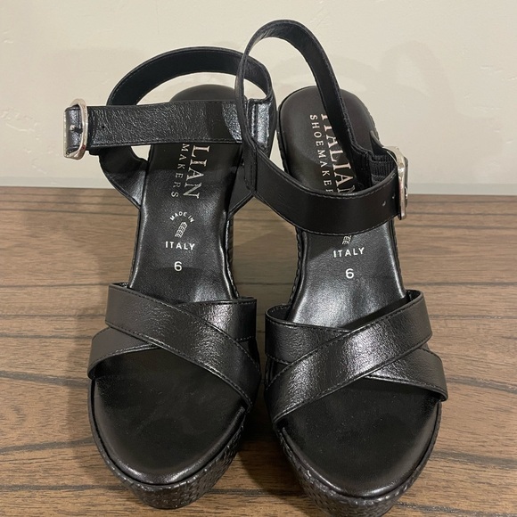 Italian Shoemakers | Shoes | Italian Shoemakers Black Chunky Heel ...